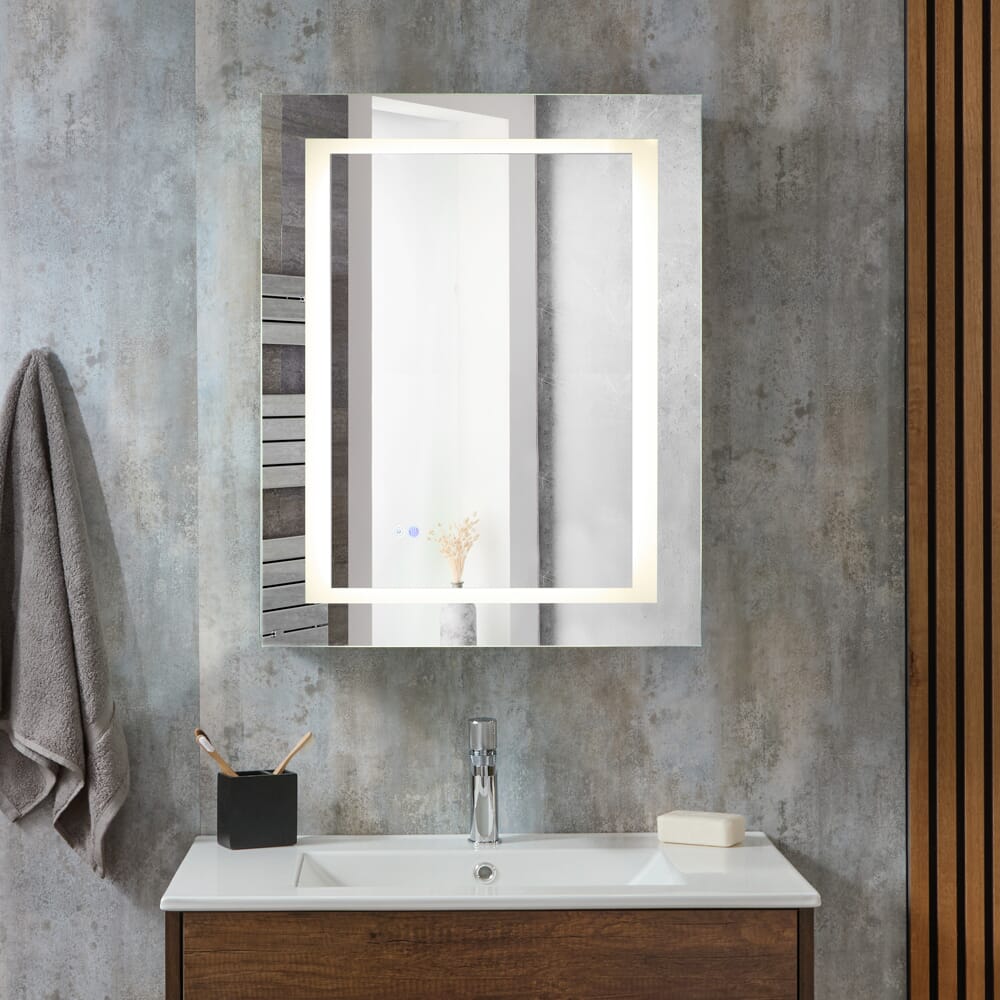 Armadietto a Specchio con Illuminazione a LED - 600mm x 750mm - Athos